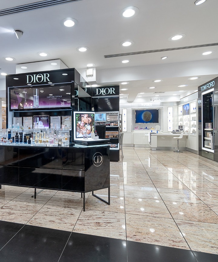 KOLONAKI | Hondos Center